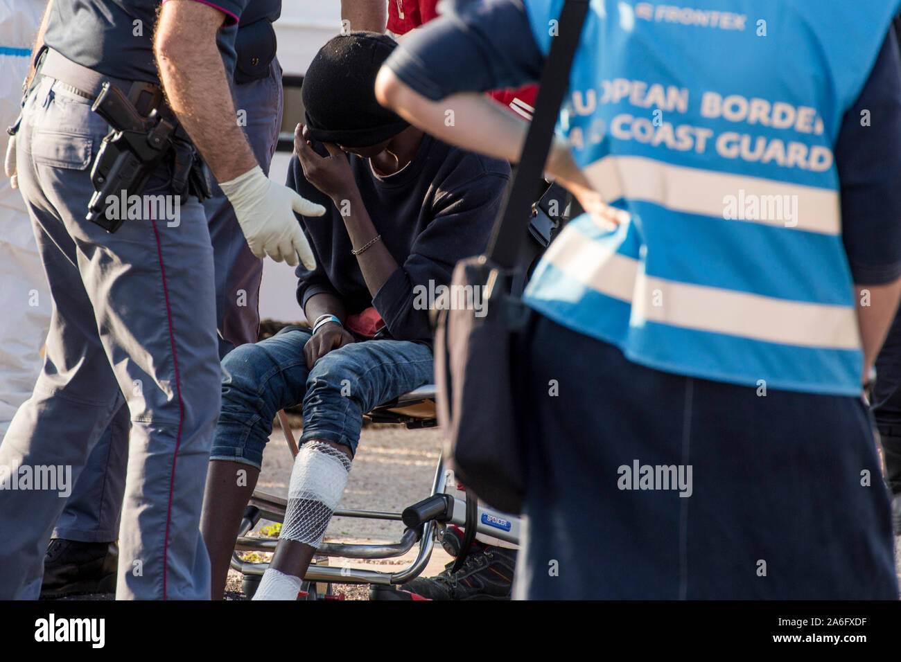 Pozzallo hi-res stock photography and images - Alamy