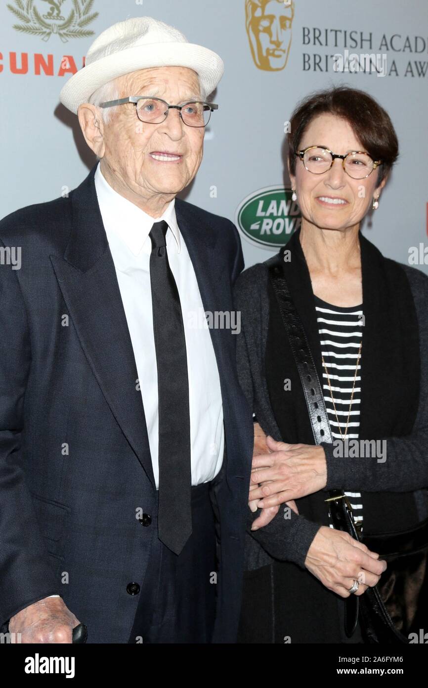 Norman lear and lyn lear hi-res stock photography and images - Alamy