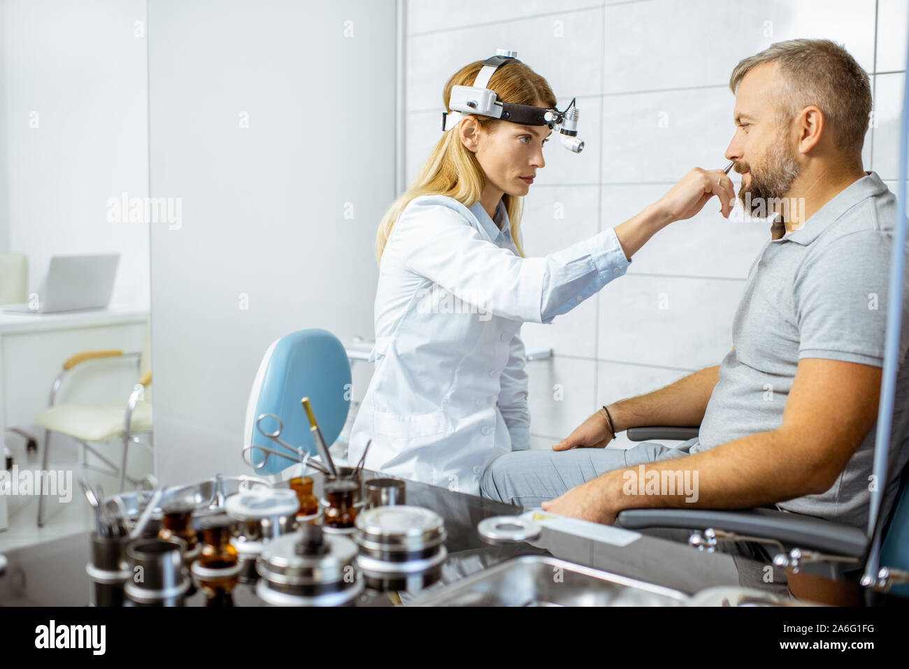 Nose examination hi-res stock photography and images - Alamy