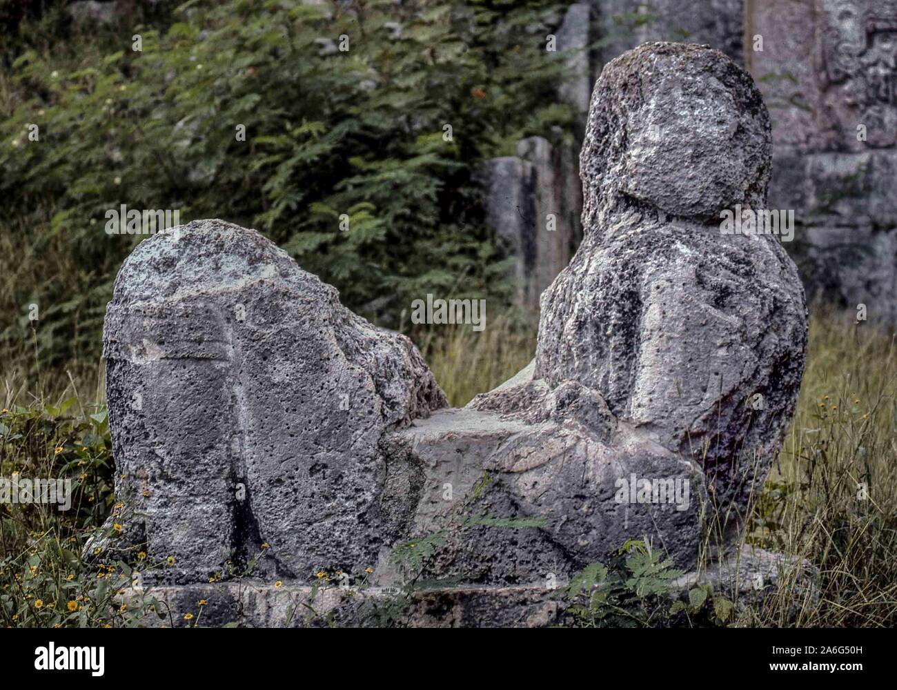 Chacmool ruins hi-res stock photography and images - Alamy
