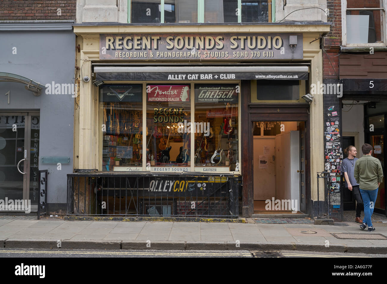 regent sound studio denmark street Stock Photo - Alamy
