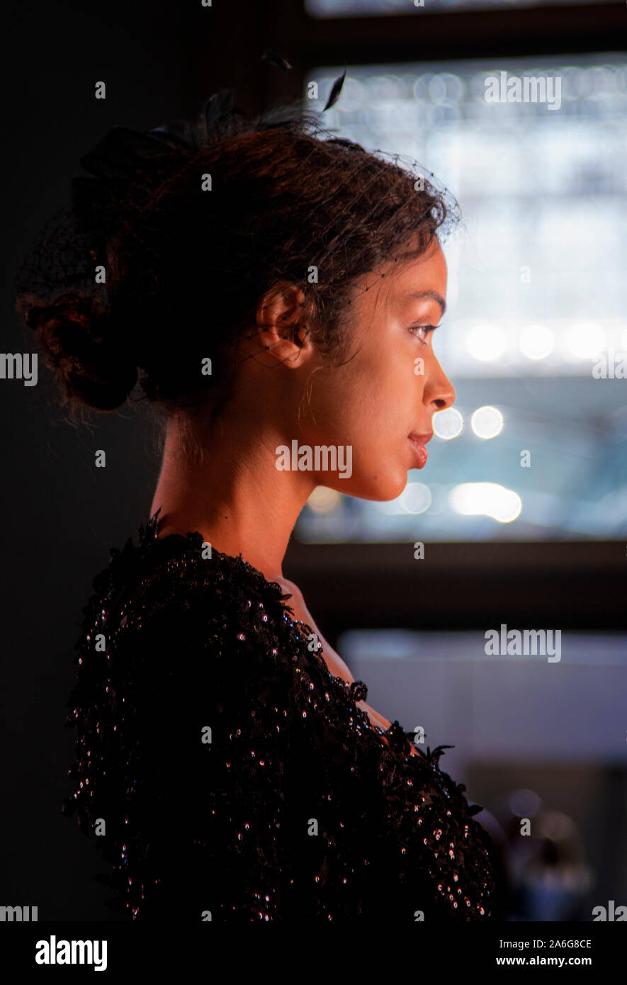 Side profile latina hi-res stock photography and images - Alamy