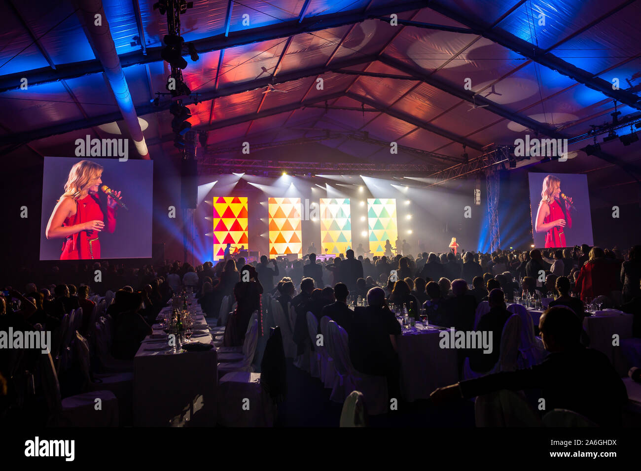 Burladingen, Germany. 26th Oct, 2019. The singer Helene Fischer appears ...