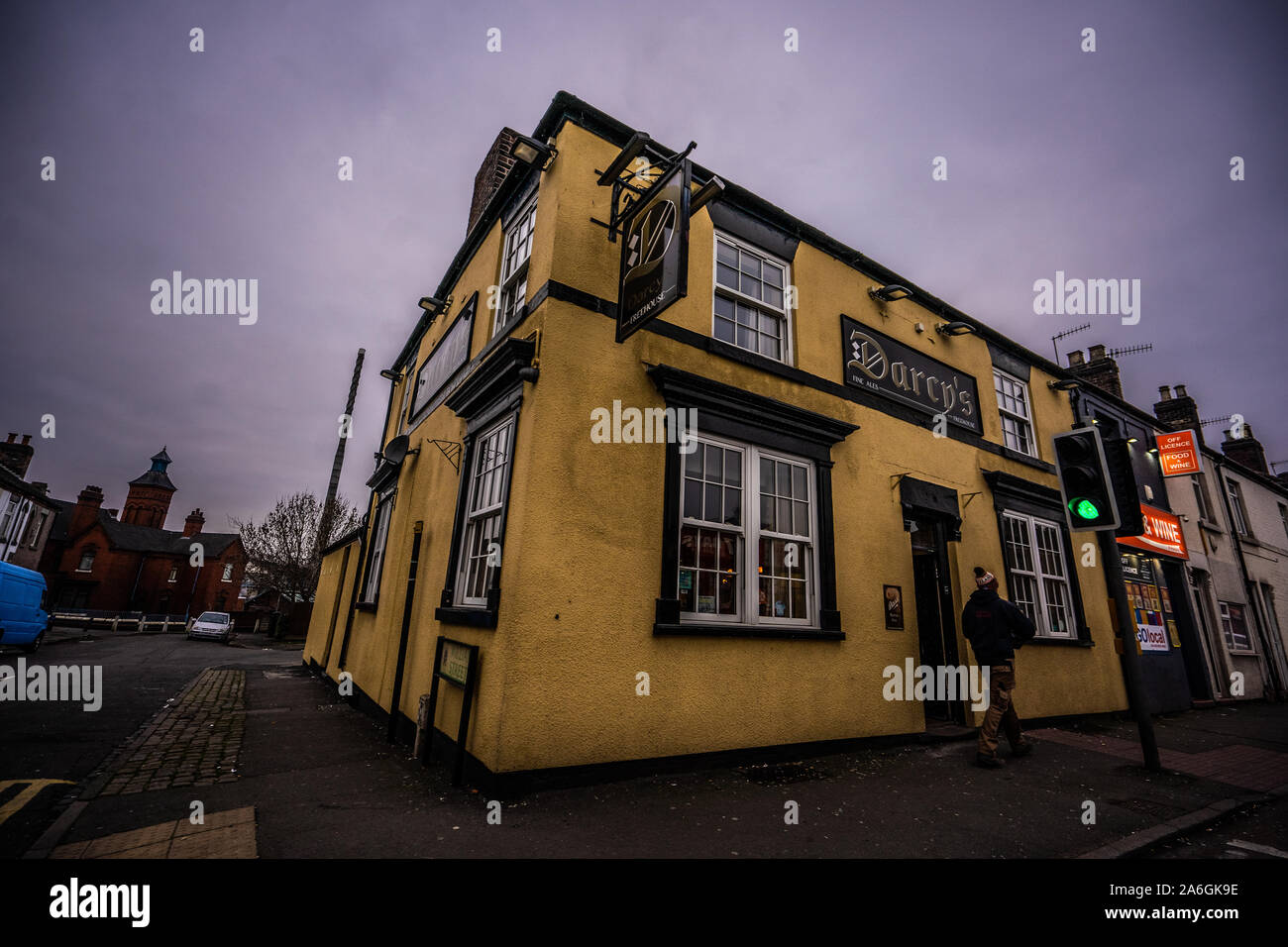 Darcys public house hi-res stock photography and images - Alamy