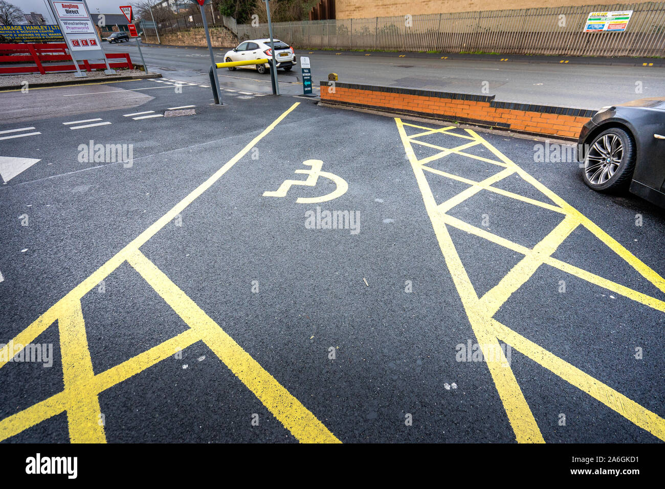 Disabled parking space, handicapped parking spot, the universal sign ...