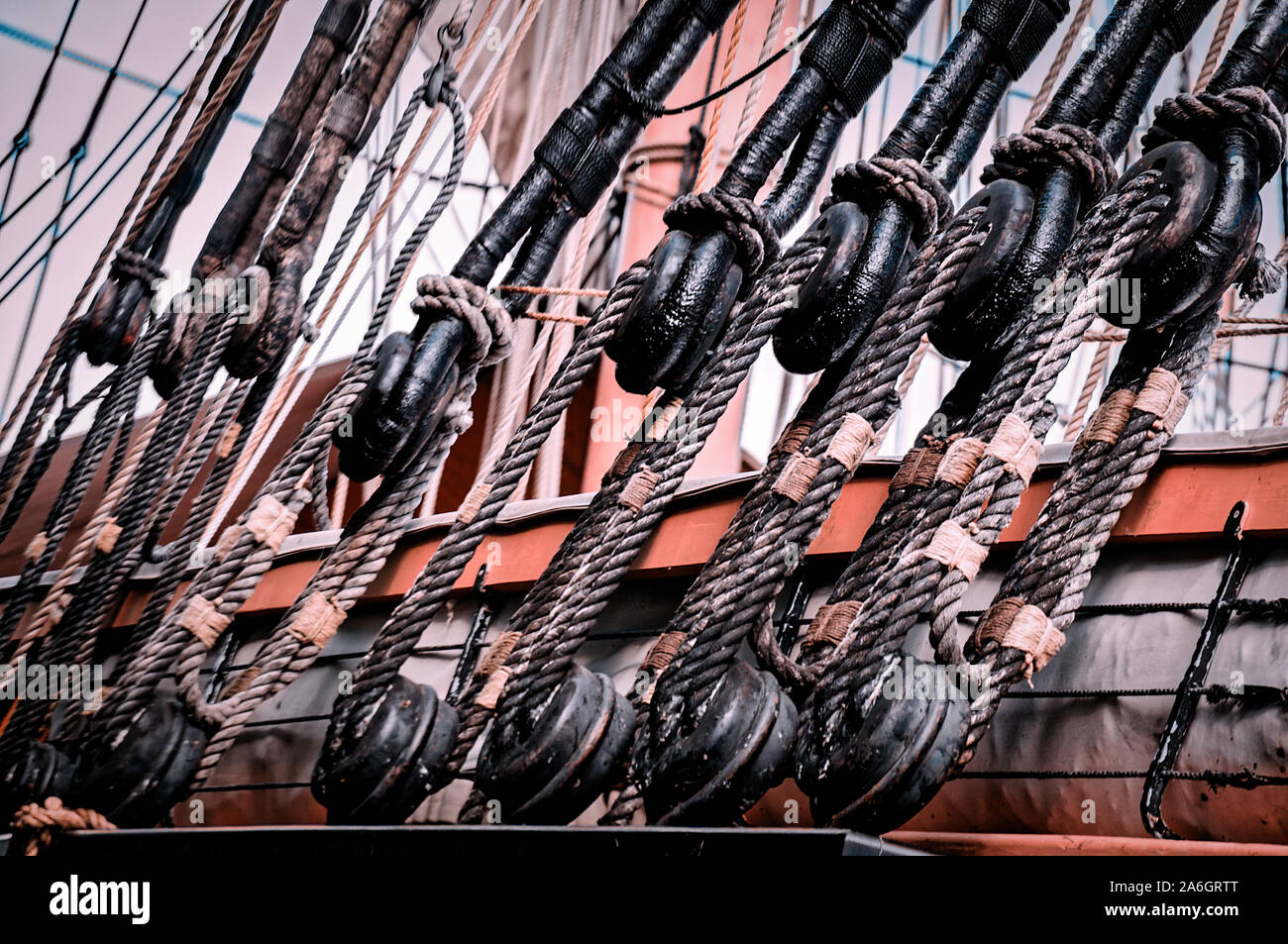 Old sailing wooden blocks rigging hi-res stock photography and images ...