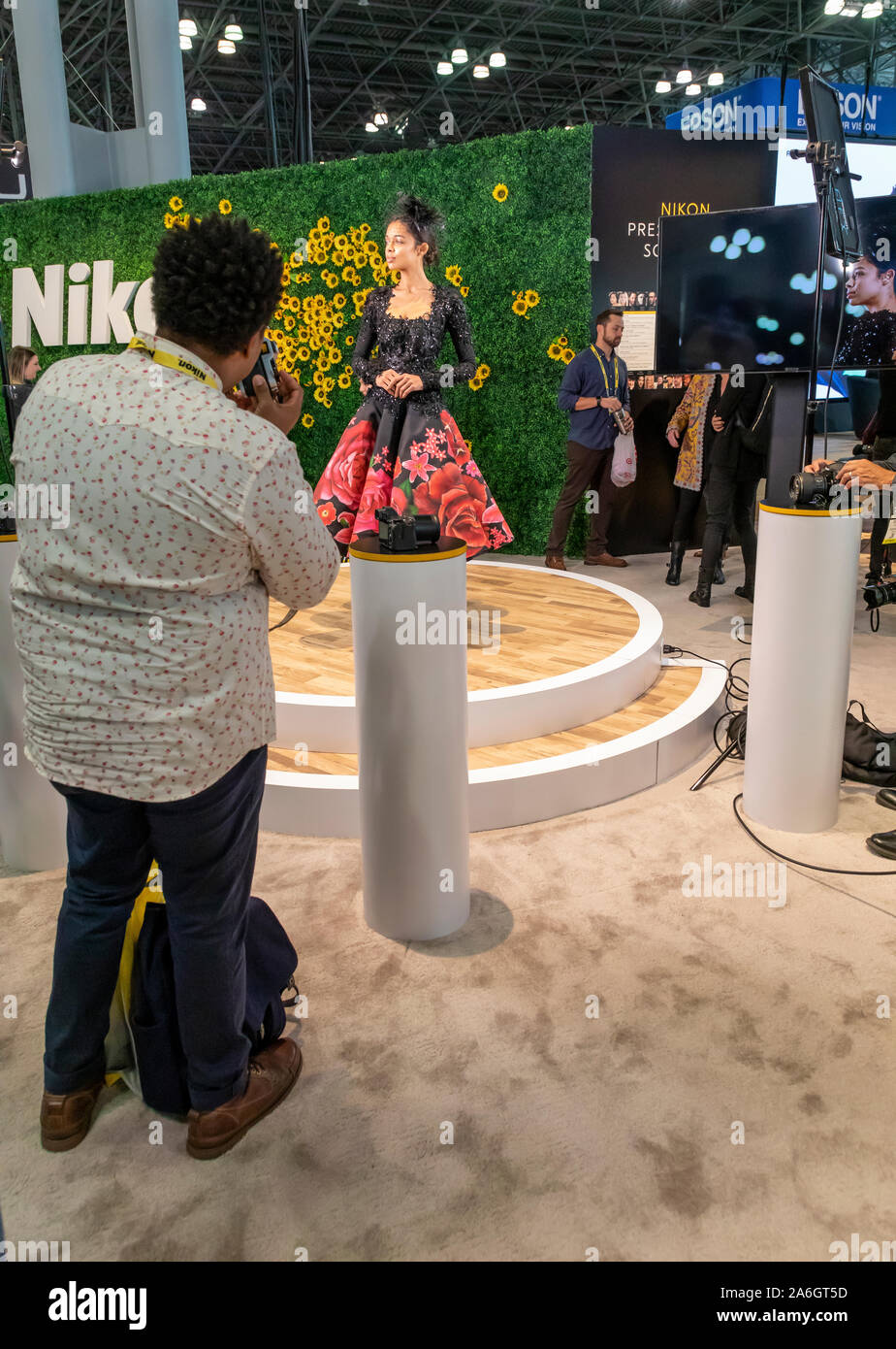 New York, NY, USA - October 25th, 2019: Model poses for photographers ...