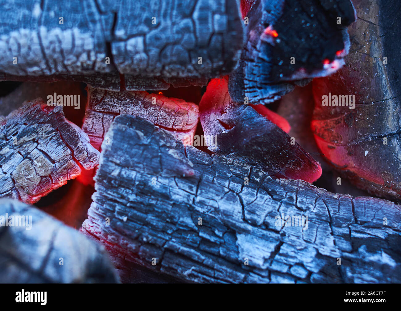 Brunt wood hi-res stock photography and images - Alamy