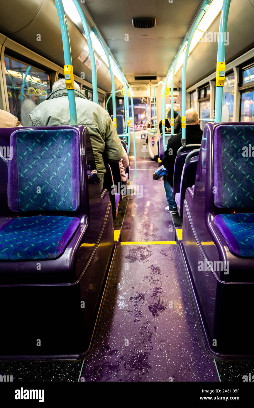 Taking the bus at night as a woman hi-res stock photography and images ...