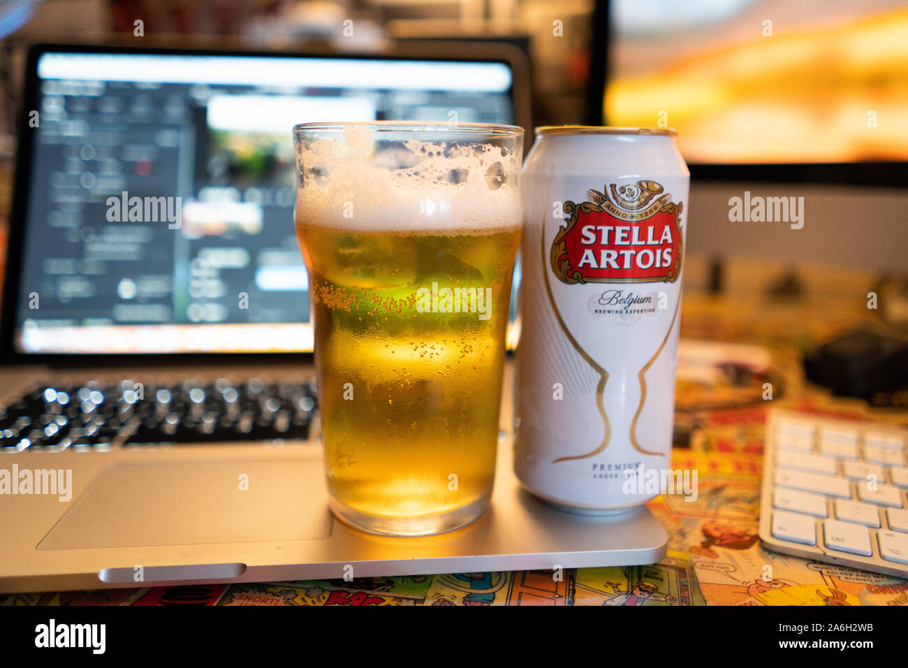 Stella artois cans hi-res stock photography and images - Alamy