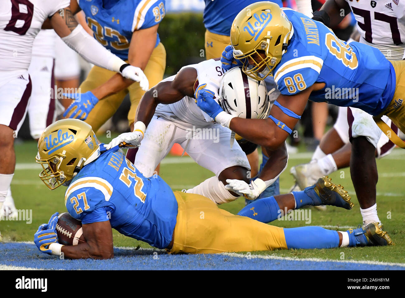 Pasadena, CA. 26th Oct, 2019. UCLA Bruins running back Joshua Kelley ...