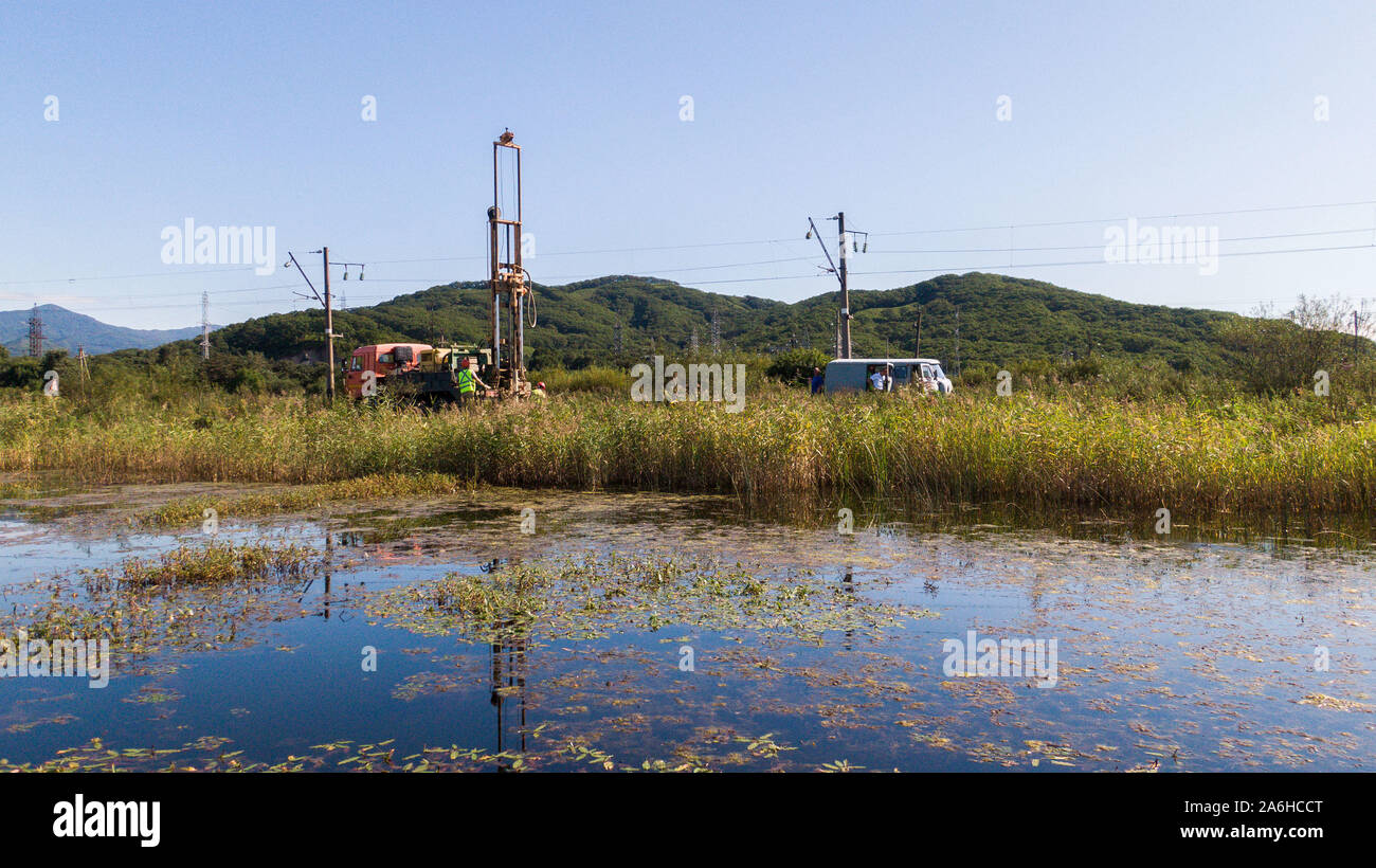 Kazakhstan oil rig hi-res stock photography and images - Alamy