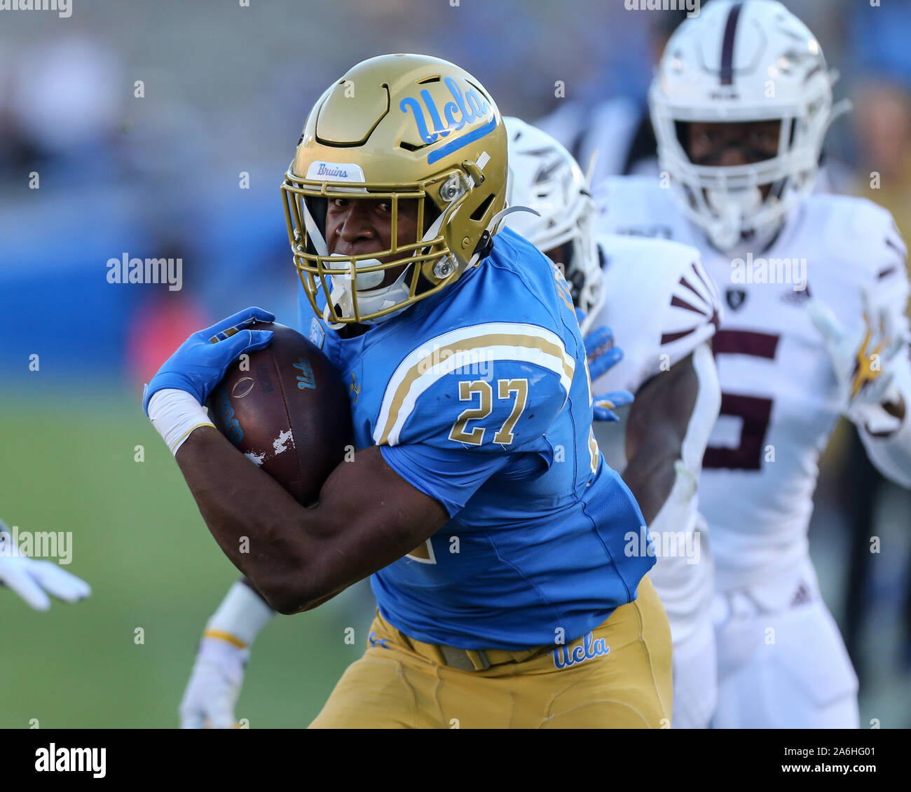 Joshua kelley ucla hi-res stock photography and images - Alamy