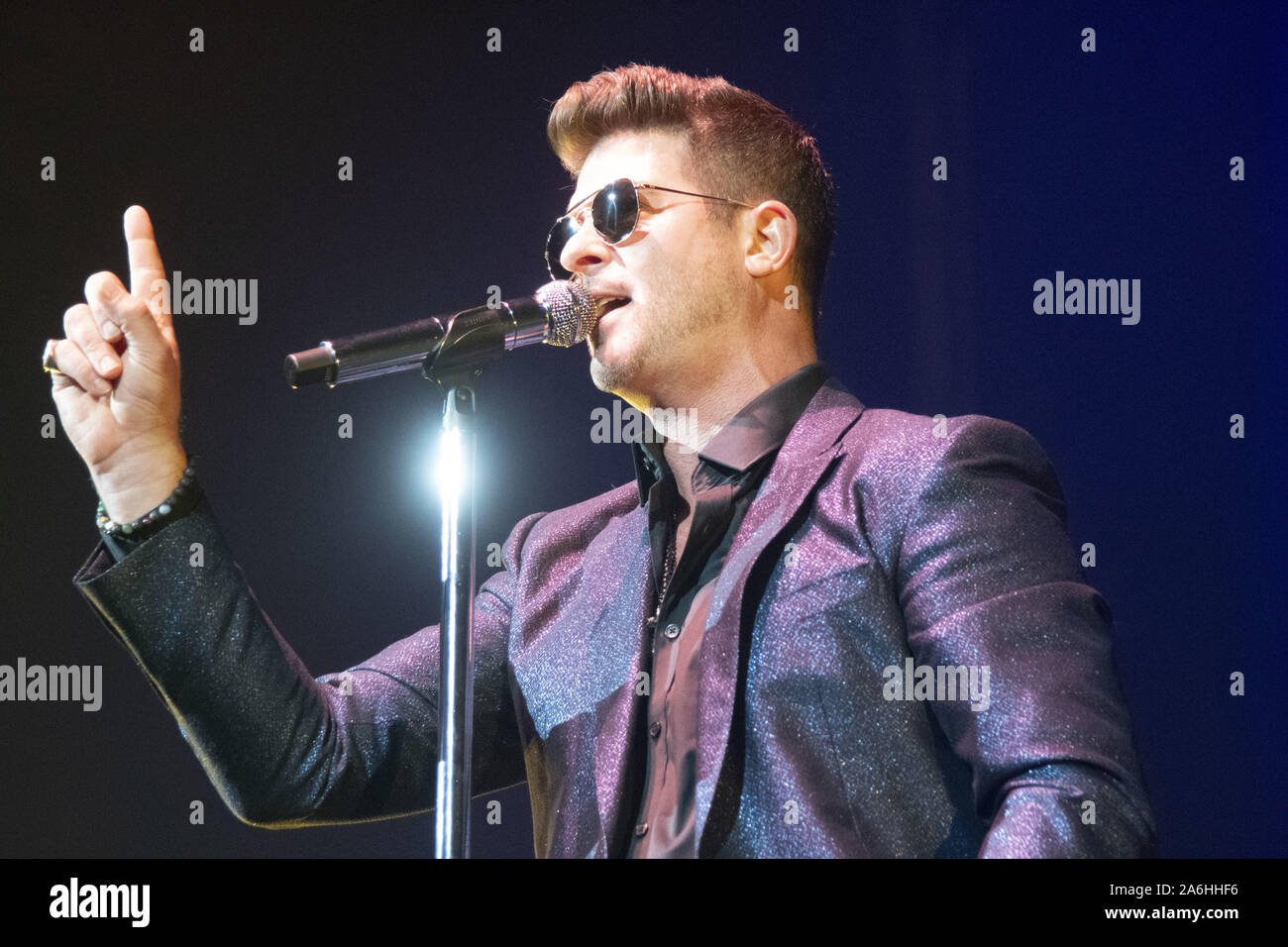 Robin S Singer High Resolution Stock Photography and Images - Alamy