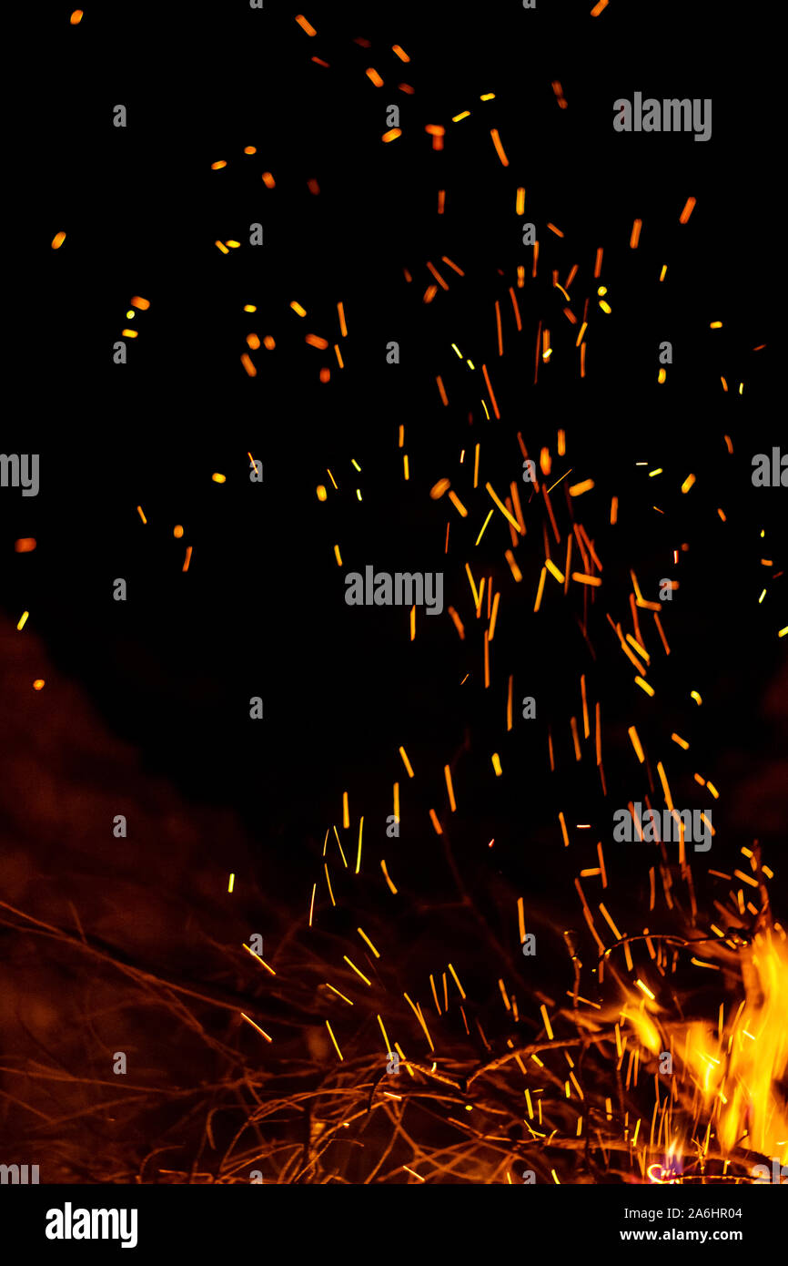 Night bonfire with sparks. Fire bright background Stock Photo - Alamy