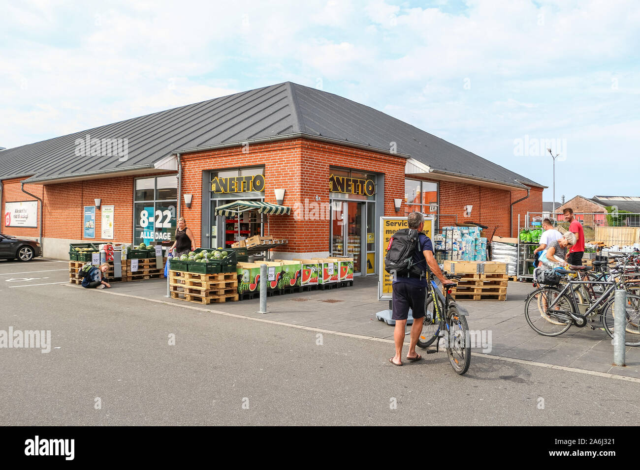 Danish grocery store hi-res stock photography and images - Alamy