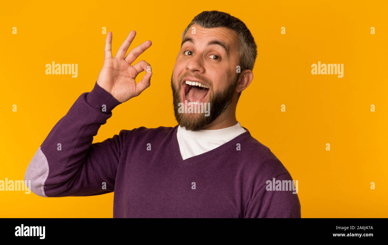 Man sign over face hi-res stock photography and images - Alamy