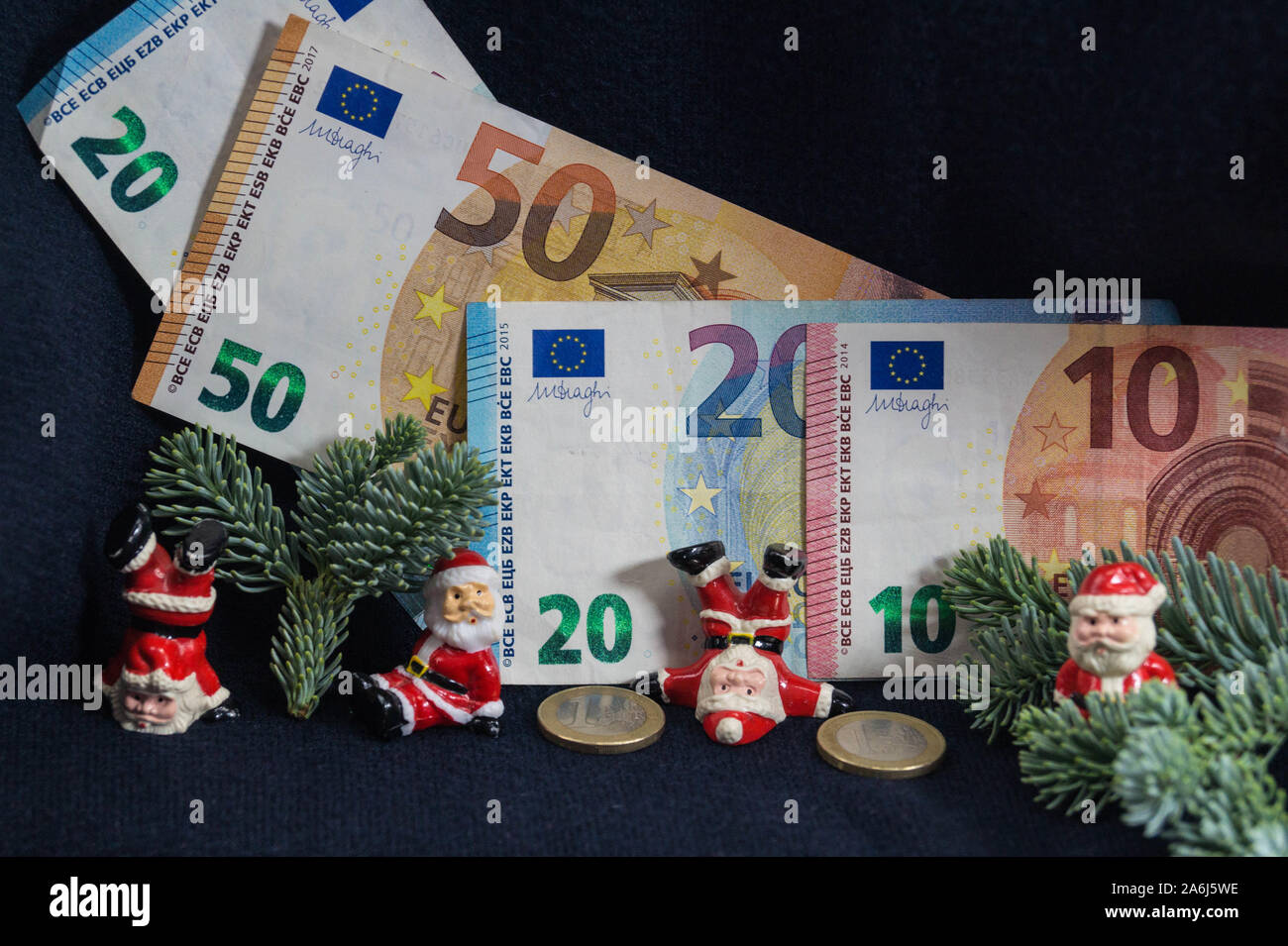 Payroll christmas hi-res stock photography and images - Alamy