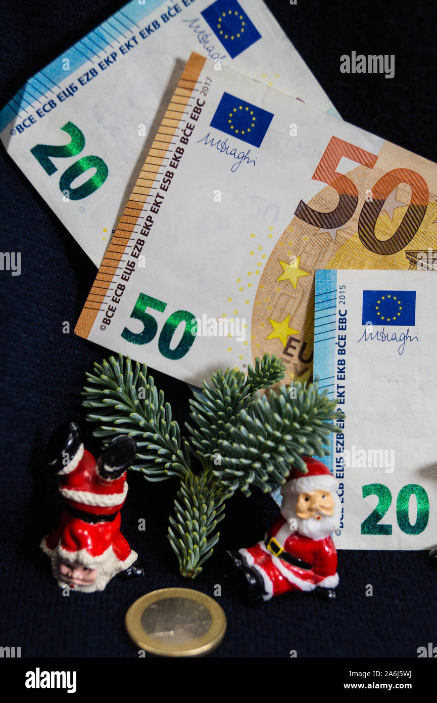 Payroll christmas hi-res stock photography and images - Alamy