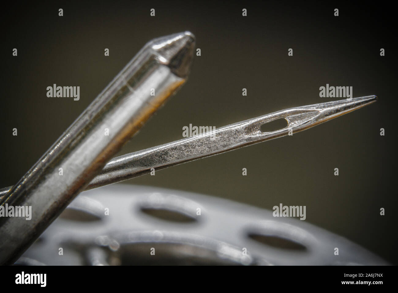 Sewing machine needles hi-res stock photography and images - Alamy