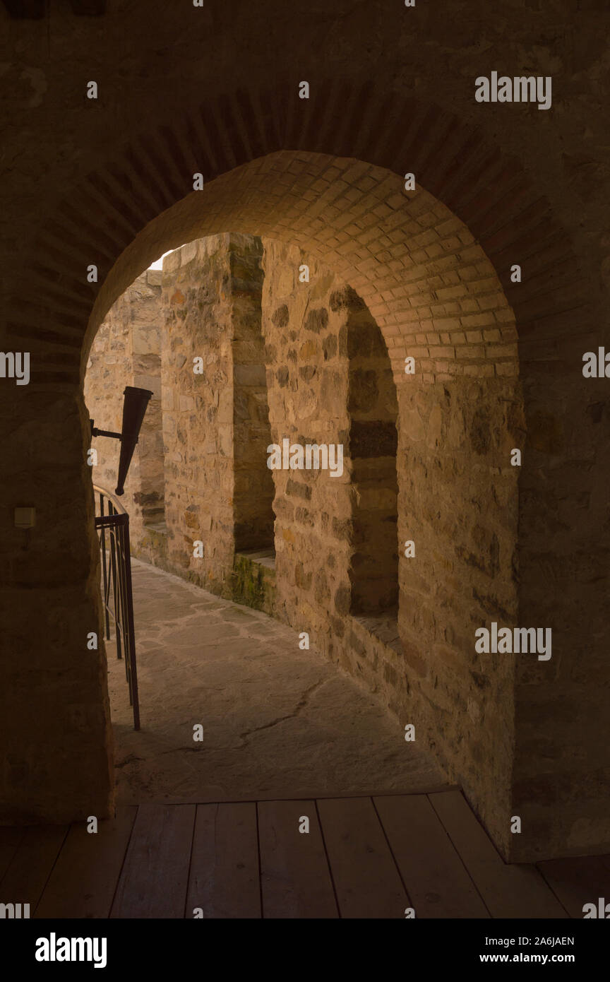 Defensive arch hi-res stock photography and images - Alamy