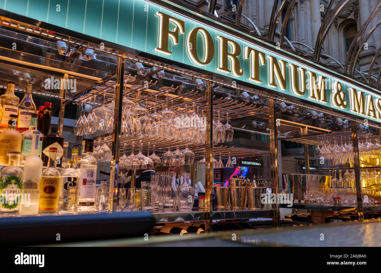 Fortnum and mason bar royal exchange hi-res stock photography and ...