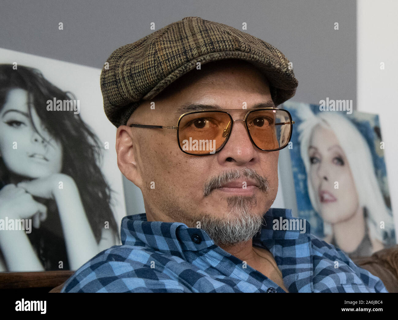 Joey santiago berlin hi-res stock photography and images - Alamy