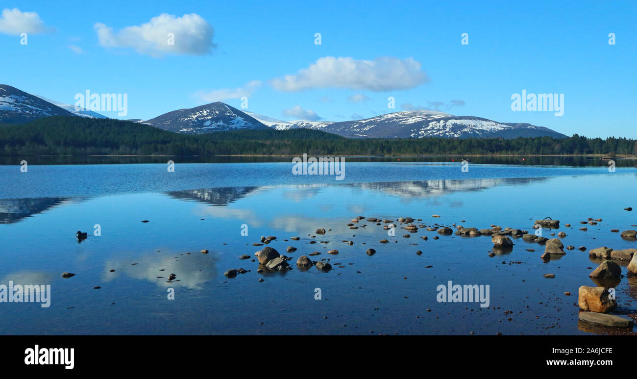 Loch morlich winter hi-res stock photography and images - Alamy