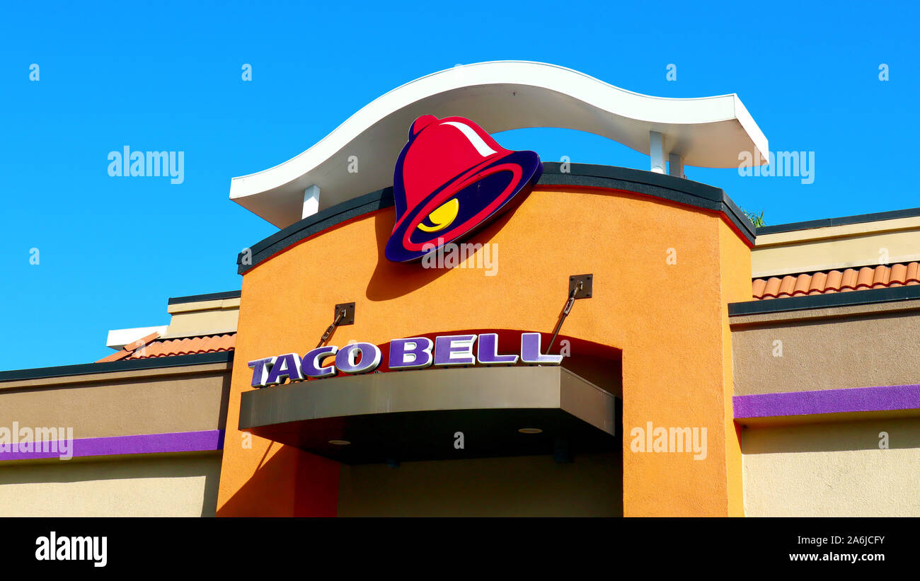 Taco bell hi-res stock photography and images - Alamy