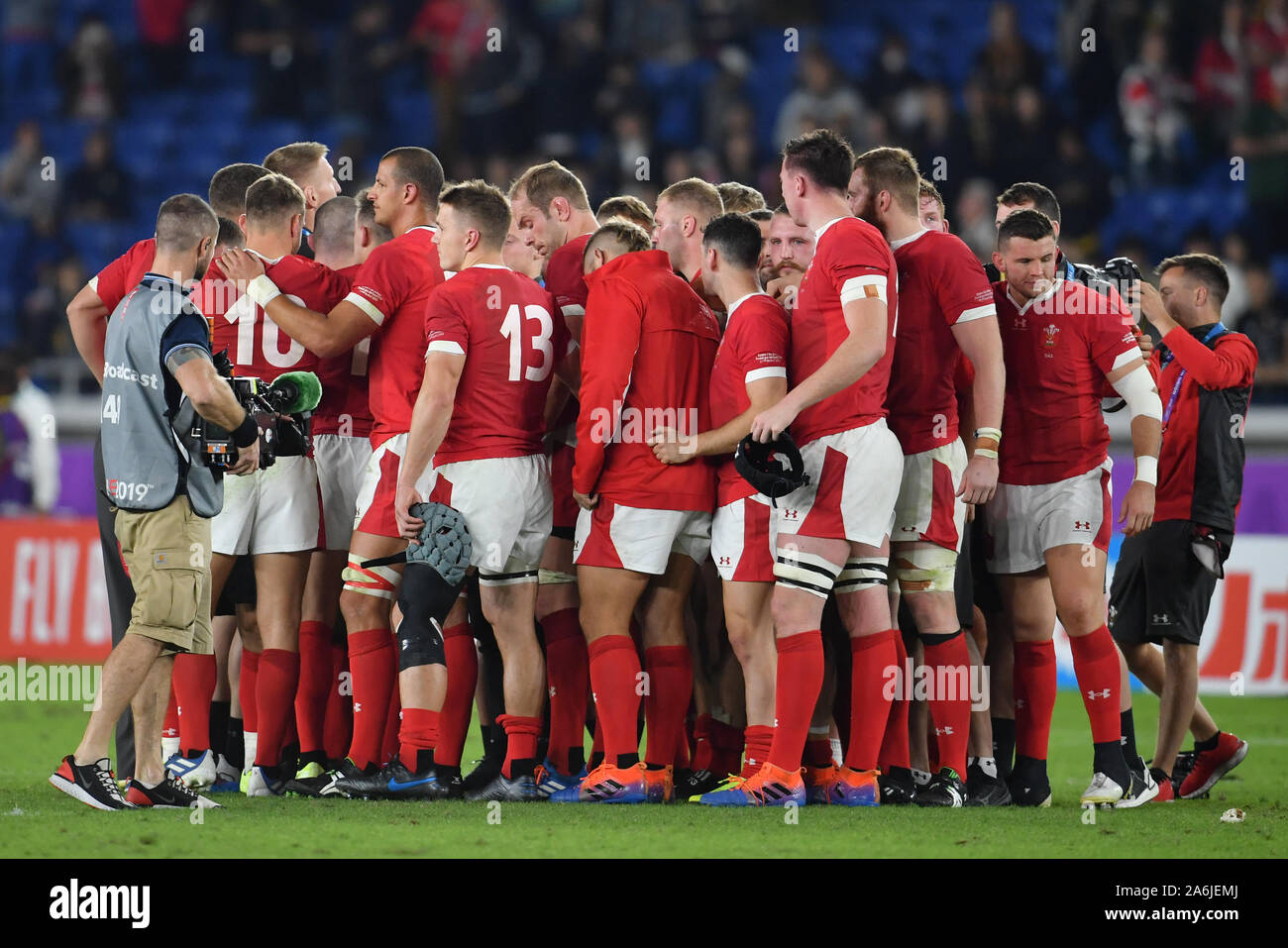The Welsh players in a huddle after the 2019 Rugby World Cup Semi Final ...