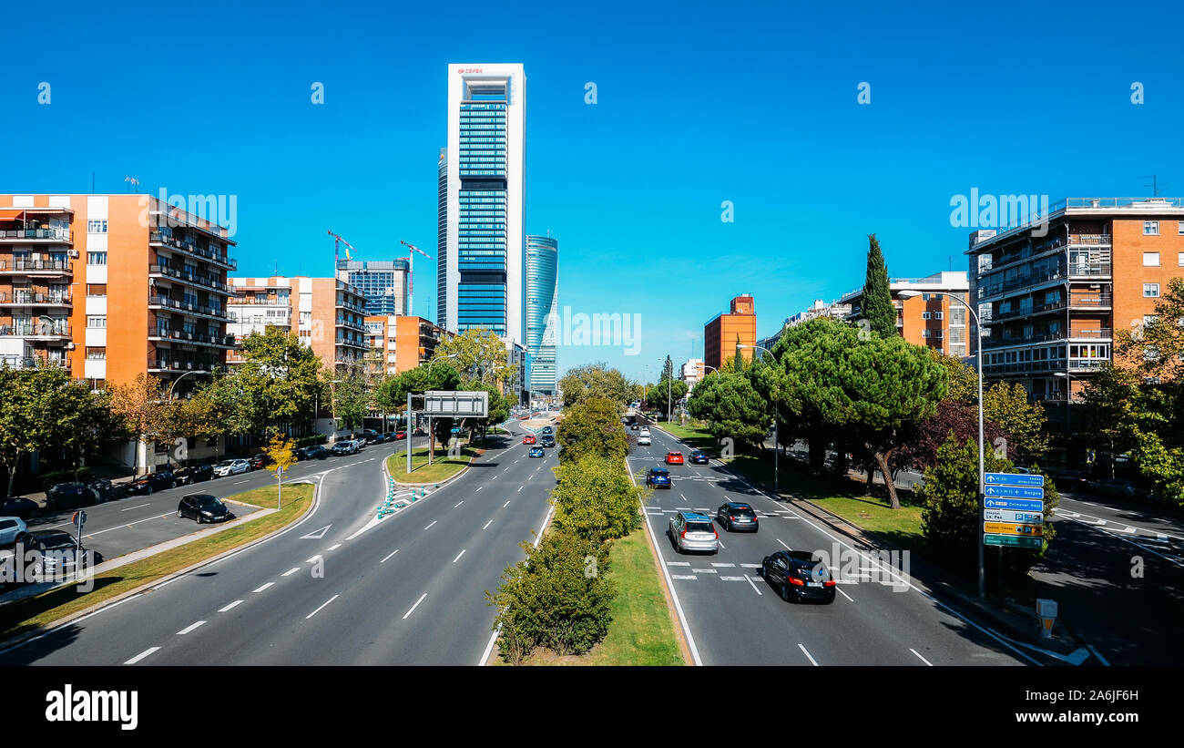 Big office building madrid hi-res stock photography and images - Alamy
