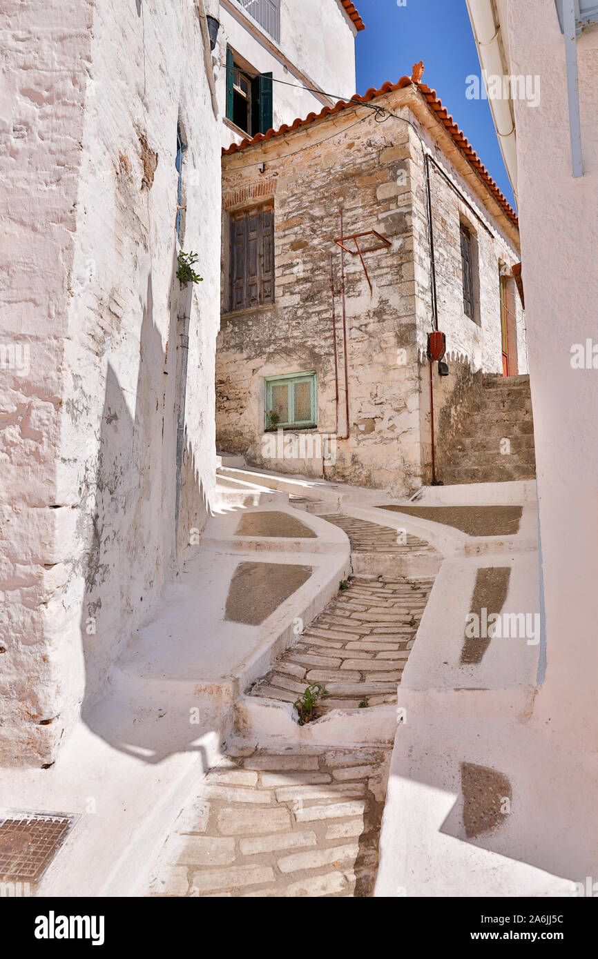 Small towns Marathokambos, Platanos, Voutliotes and Koumaiika on the ...