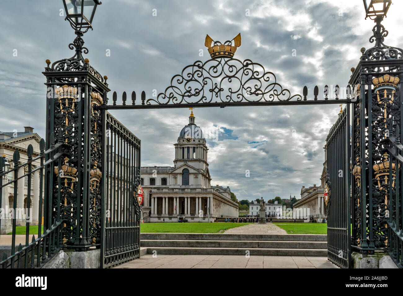 Naval academy badge hi-res stock photography and images - Alamy