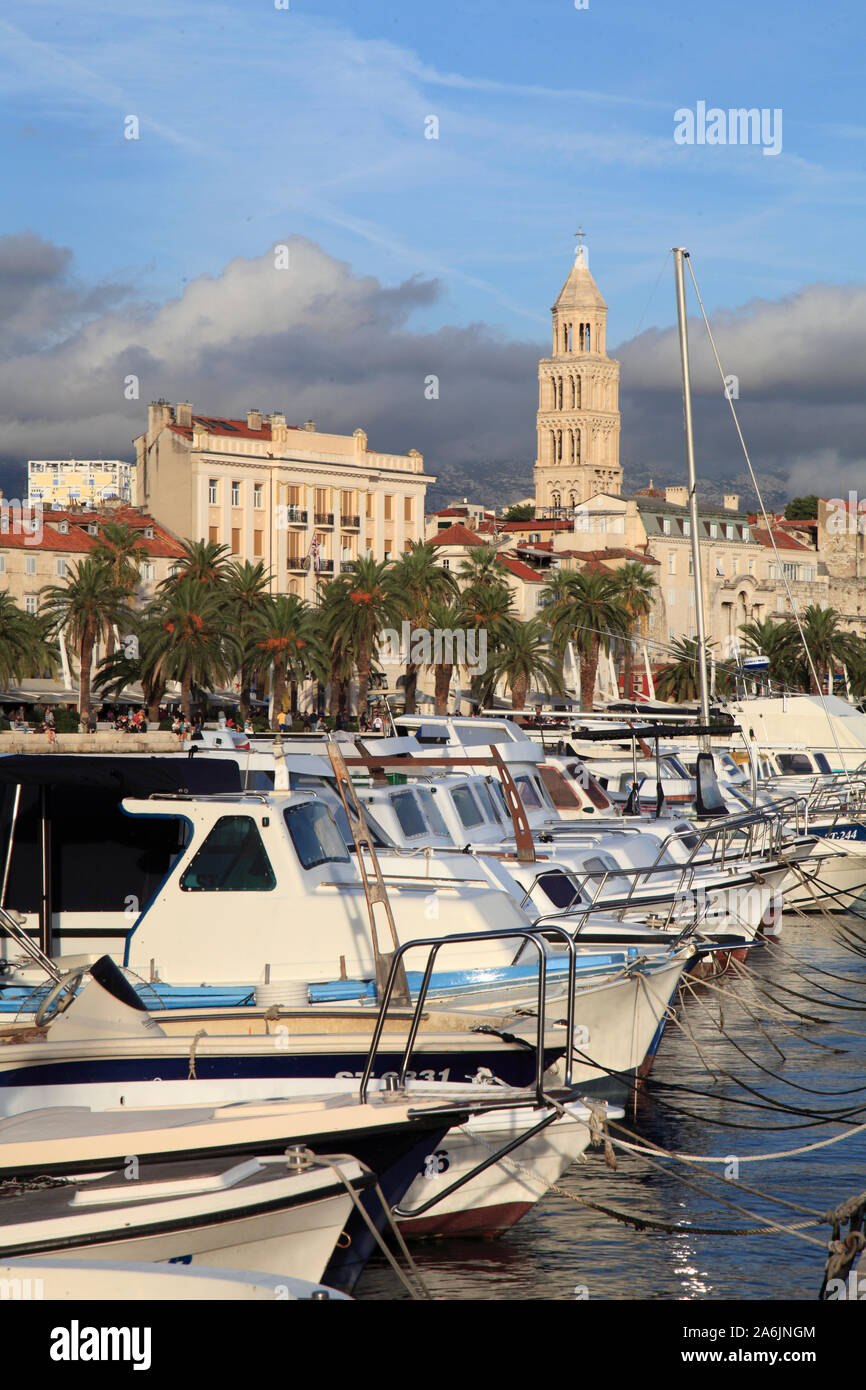 Matejuska split hi-res stock photography and images - Alamy