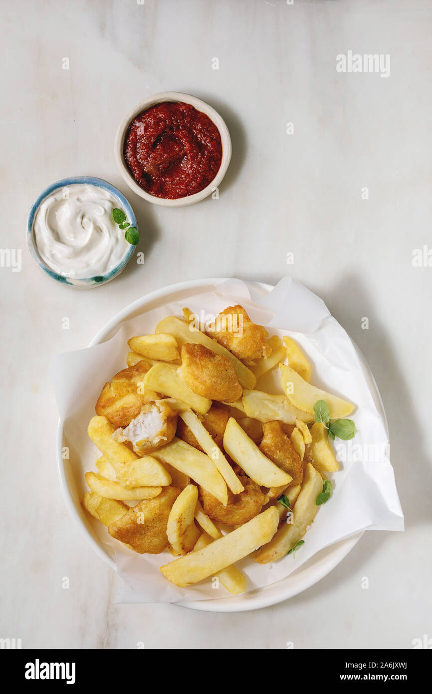 Classic fish and chips Stock Photo - Alamy