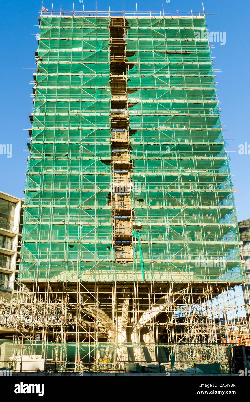 Safety netting hi-res stock photography and images - Alamy