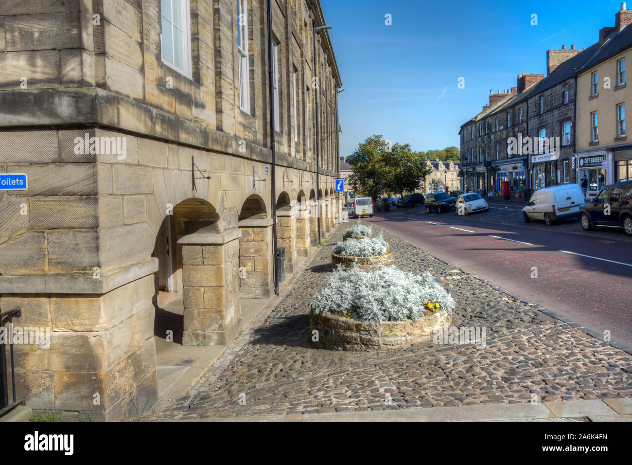 Alnwick town hi-res stock photography and images - Alamy