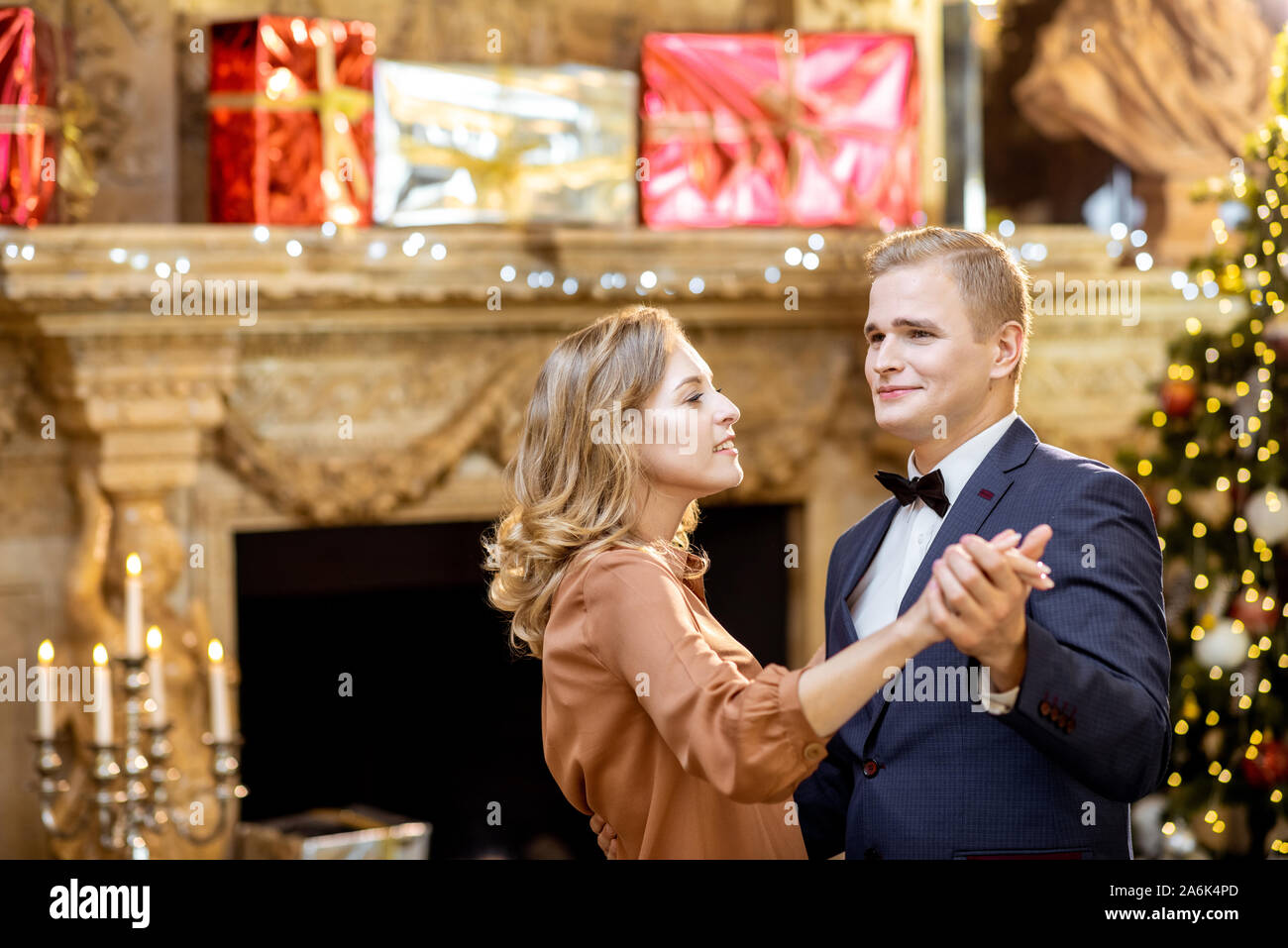 Celebrate dance hi-res stock photography and images - Alamy