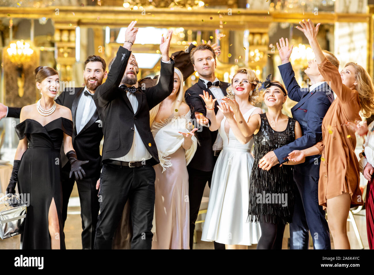 Group well dressed hi-res stock photography and images - Alamy