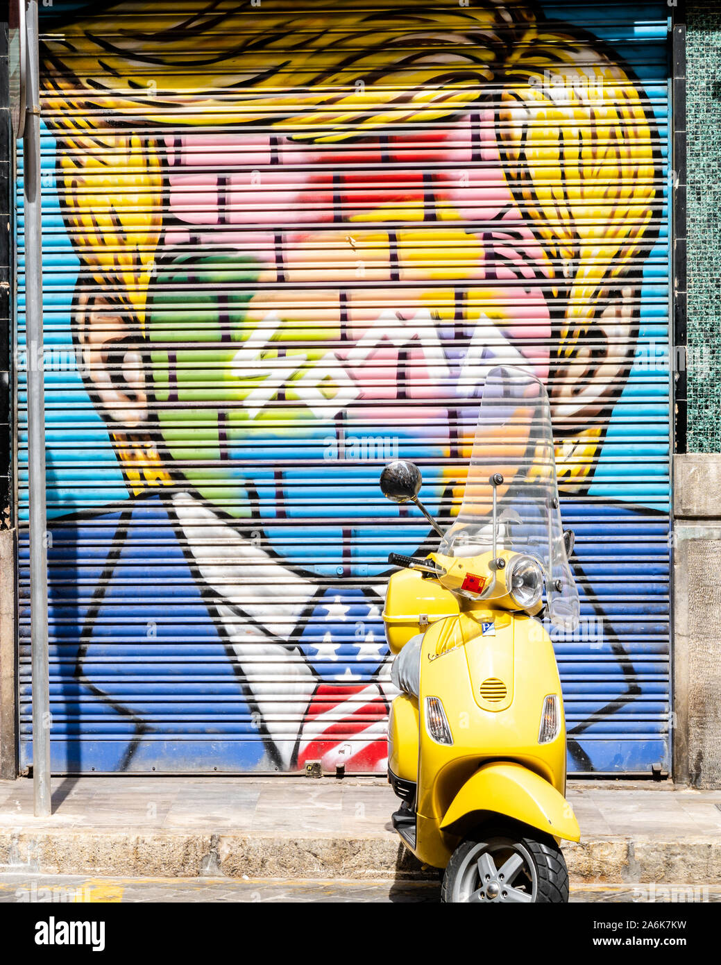 Donald trump graffiti hi-res stock photography and images - Alamy