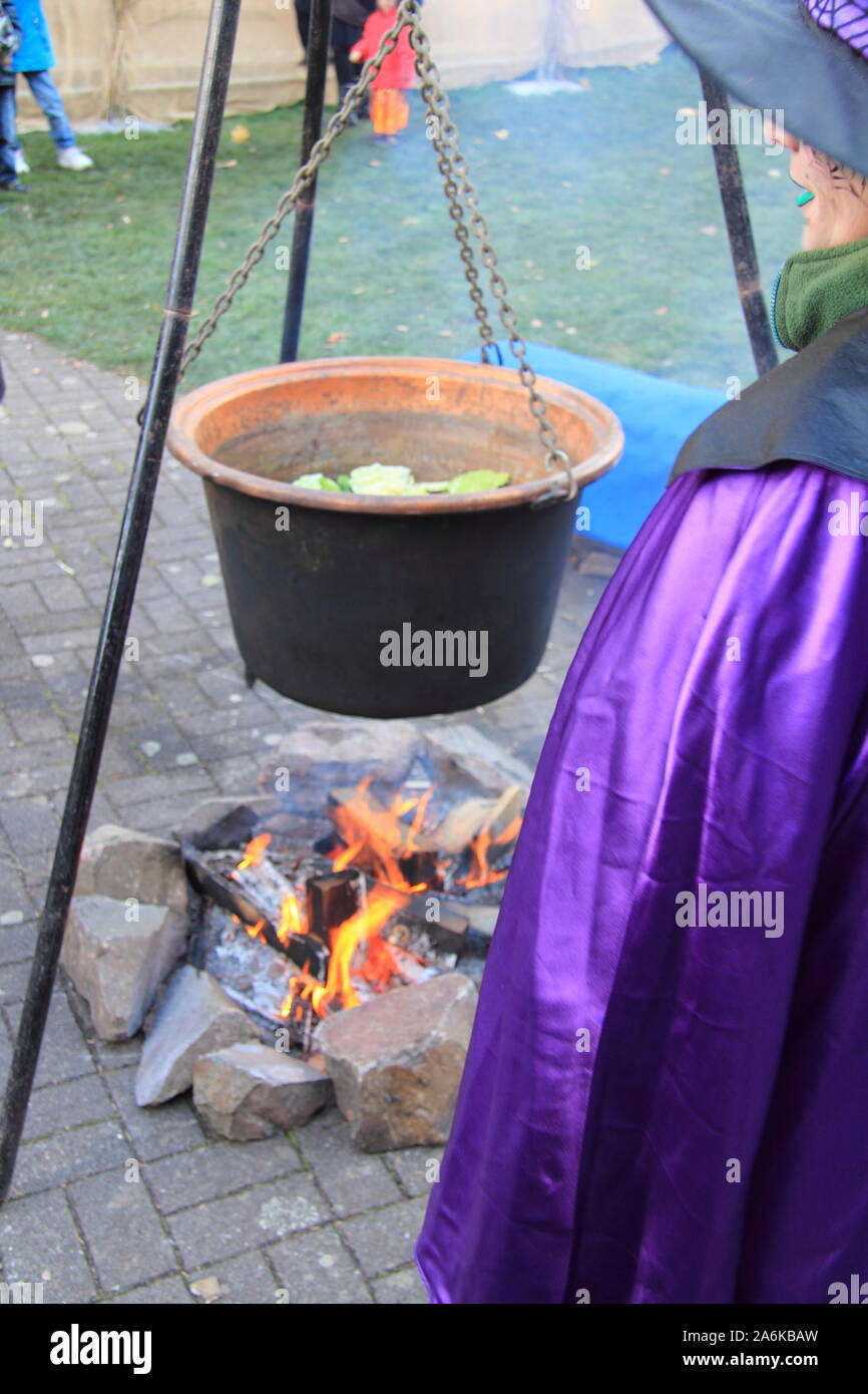 a cauldron over the open fire Stock Photo - Alamy