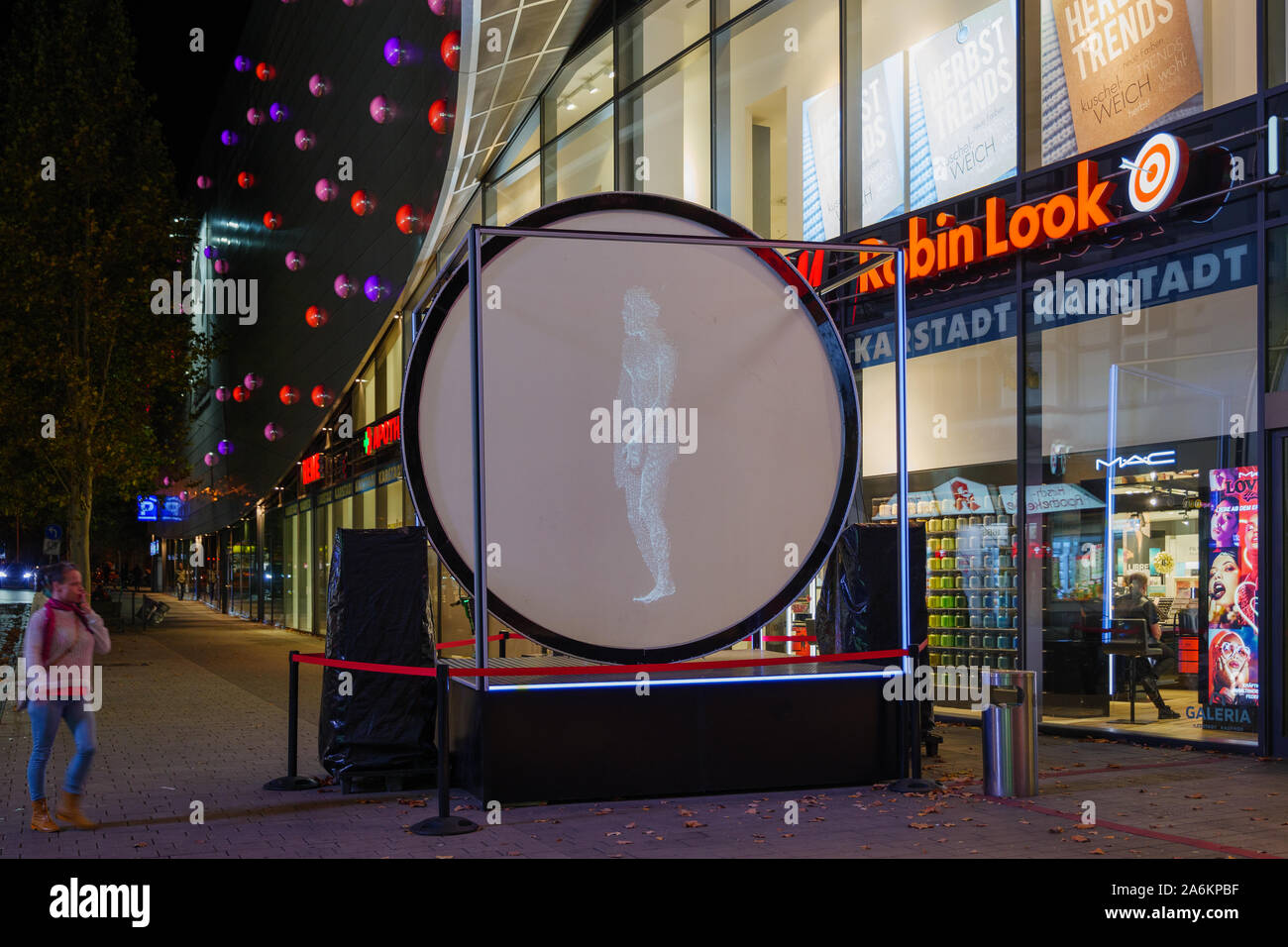 Night scenery of outdoor lighting installation art and video mapping ...