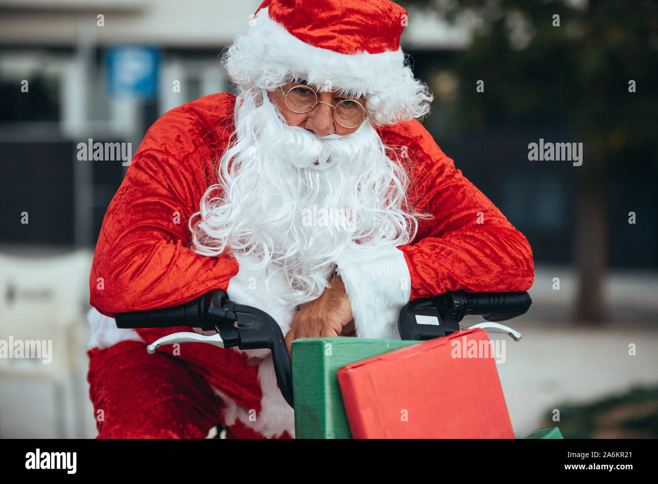 Exhausted santa claus hi-res stock photography and images - Alamy
