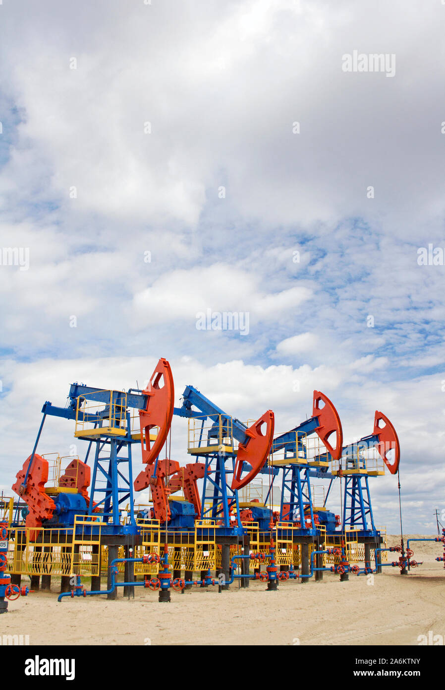 Oil pumps in desert. Oil industry. Gas refinery Stock Photo - Alamy