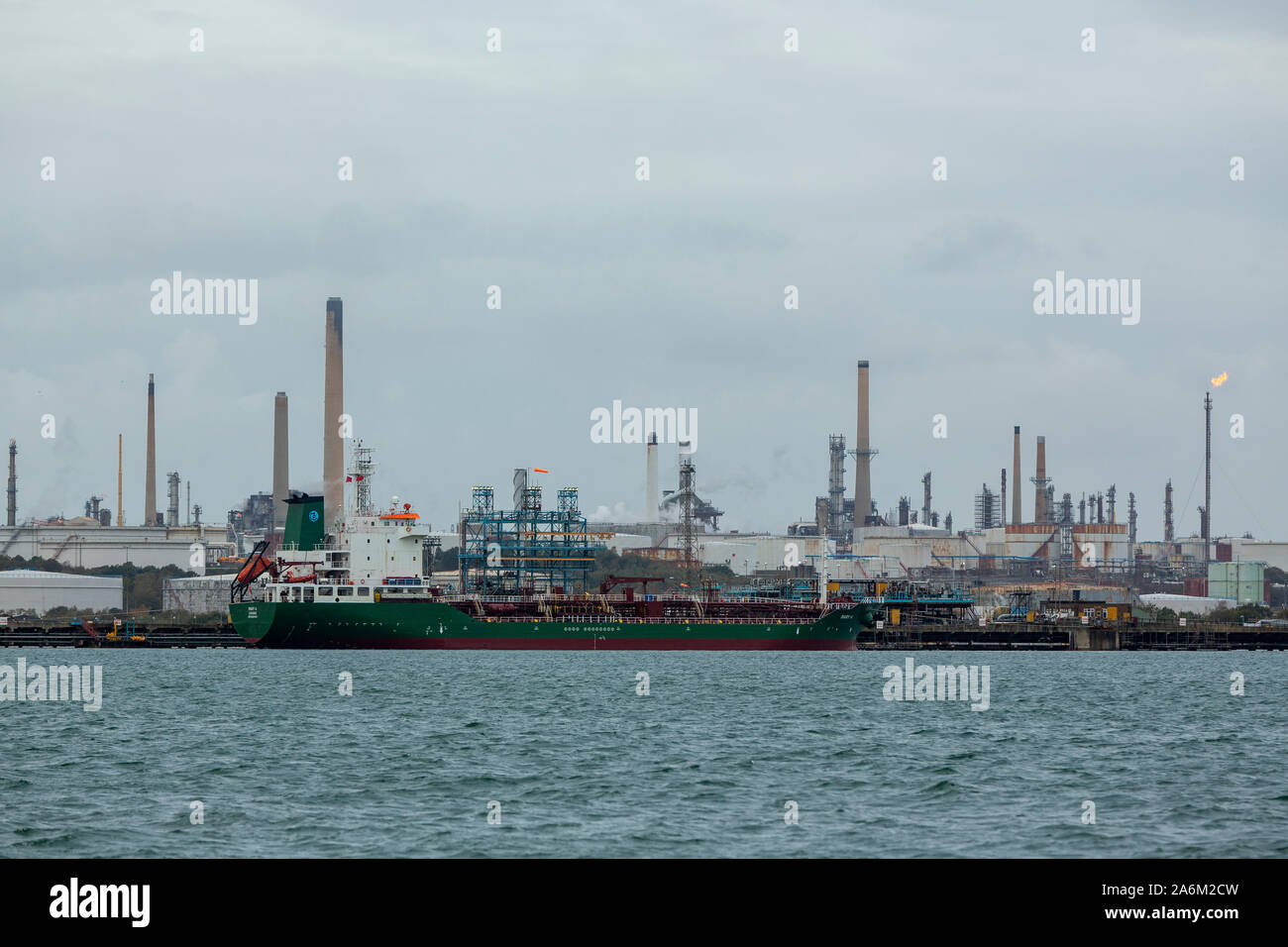 Super tanker hi-res stock photography and images - Alamy