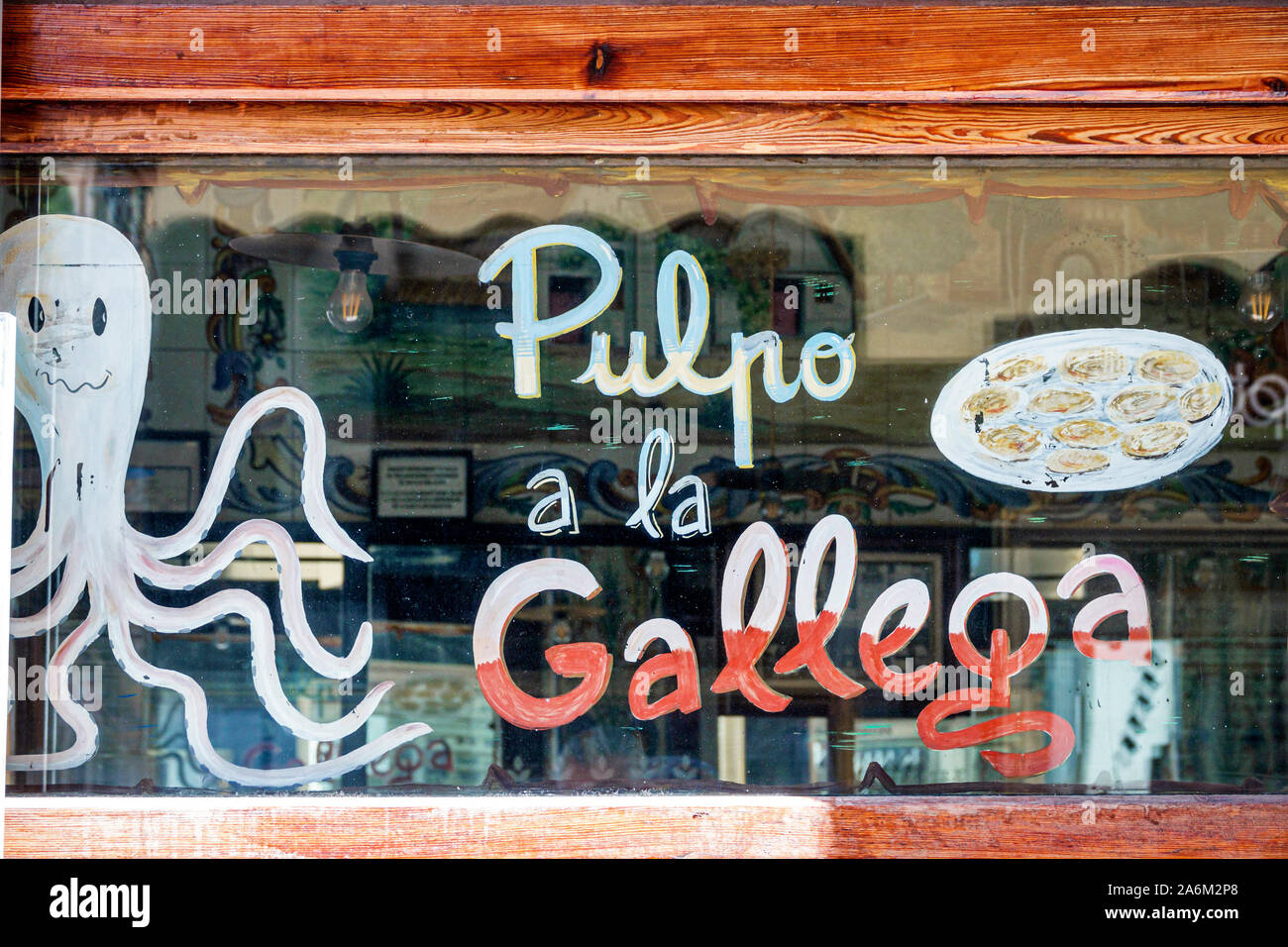 Kiosko restaurante hi-res stock photography and images - Alamy