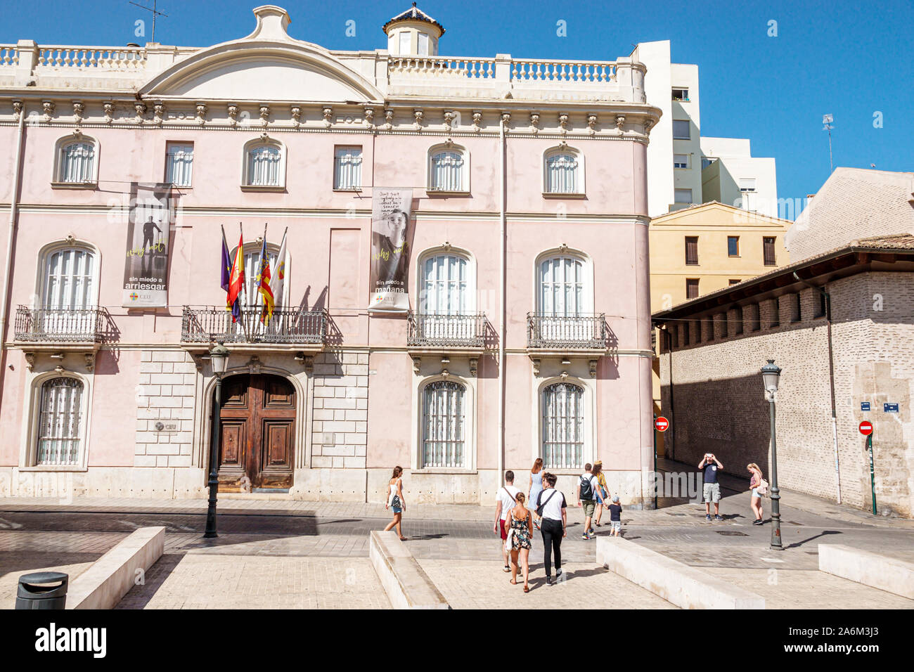 Colomina High Resolution Stock Photography and Images - Alamy