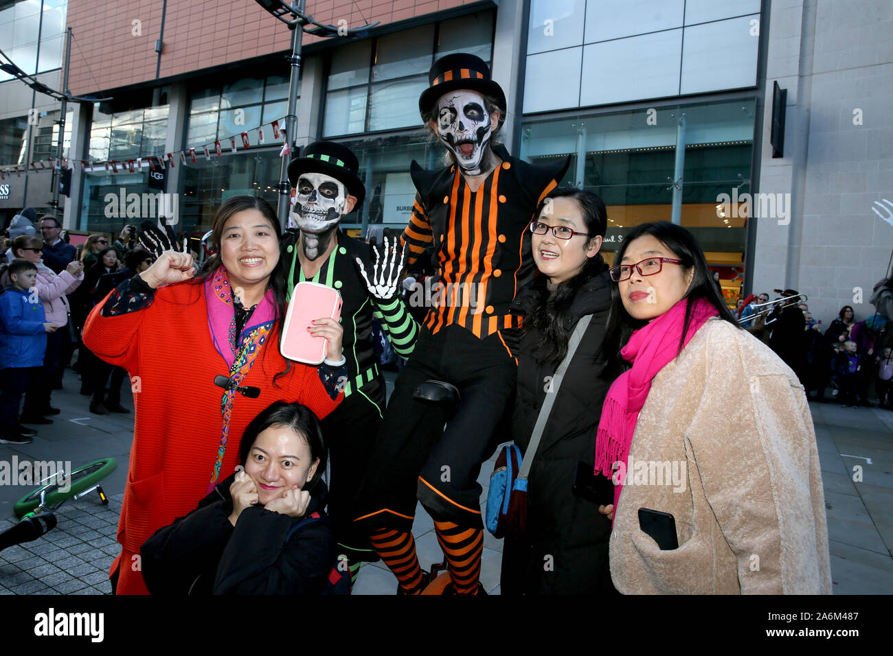 Monsters cook hi-res stock photography and images - Alamy