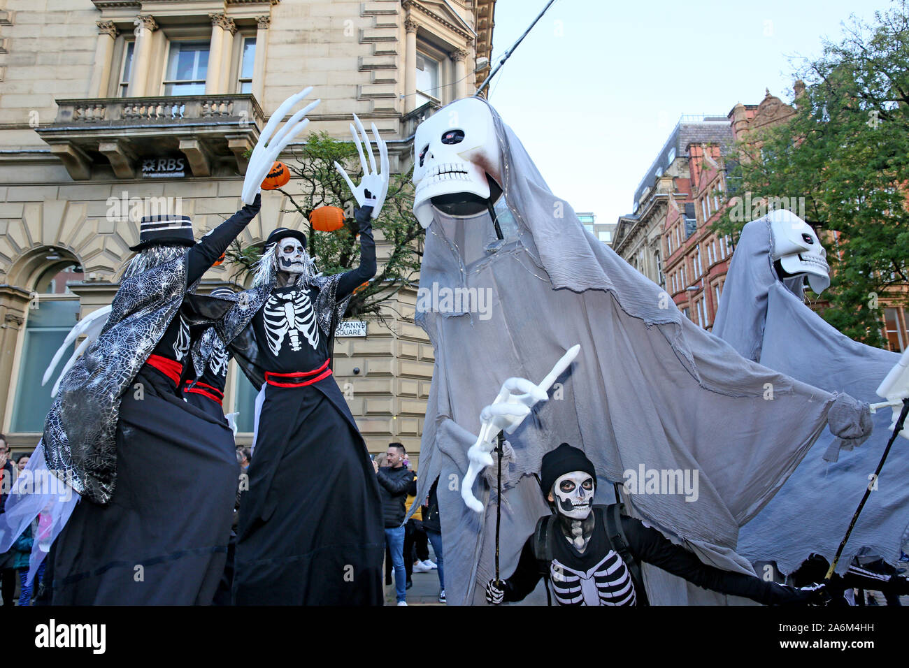 Monsters cook hi-res stock photography and images - Alamy