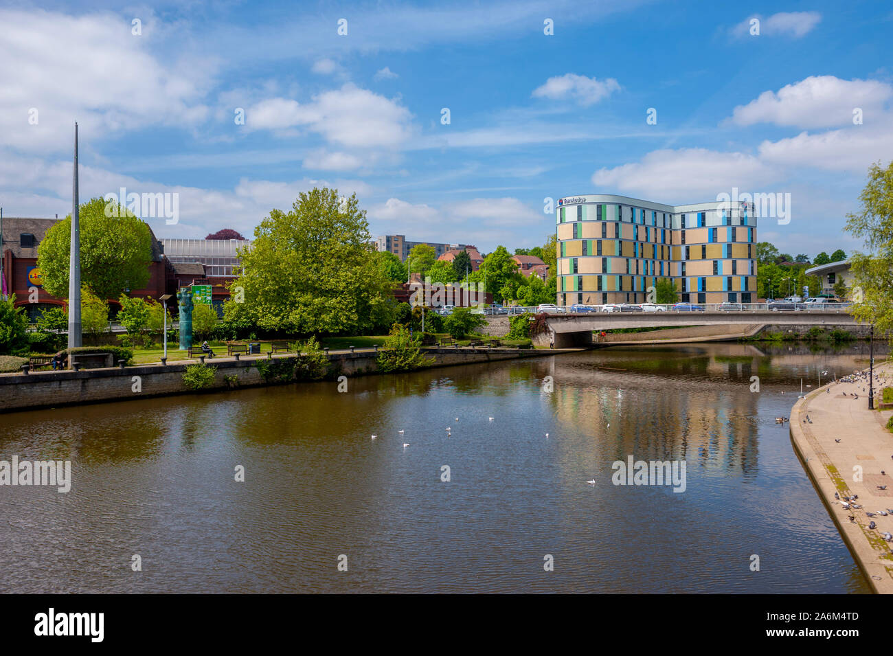 Medway river and walkers hi-res stock photography and images - Alamy